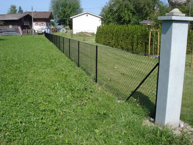 Diagonalgeflechtzaun: Maschendrahtzaun kaufen | Krattiger Zäune